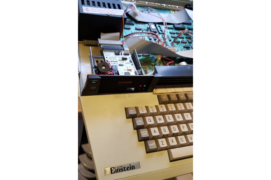 Tatung Einstein TC01 or 256 Gotek Floppy Disk Emulator, OLED & Fitting ...